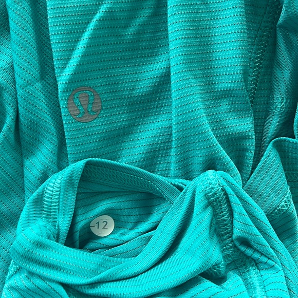 lululemon athletica | Tops | Lululemon Vintage Razorback Cinch Waist ...
